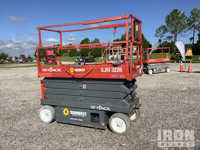 2012 Skyjack SJ3226 Scissor Lift in Davenport, Florida, United States ...