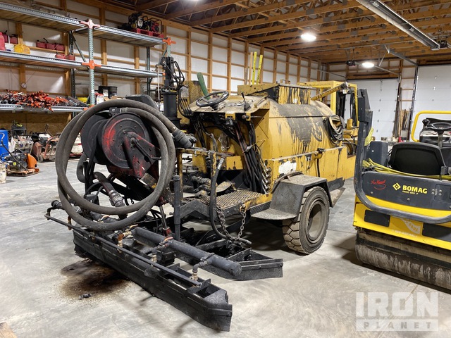 2014 Ditch Runner Turbo Pro Ride-On Pavement Sealer in Oak Ridge ...