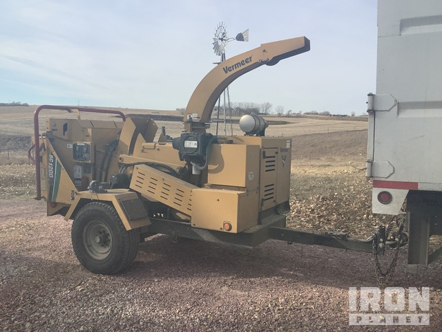 2013 Vermeer BC1200XL Tow-Behind Wood Chipper in Sioux City, Iowa ...