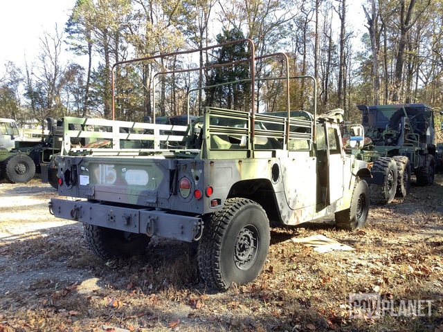 Surplus 1988 AM General M1097 HMMWV 2 Door Soft Top w/Truck Body in ...