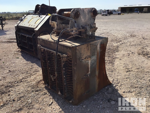 REMU EX140 Screening Bucket in Carlsbad, New Mexico, United States ...