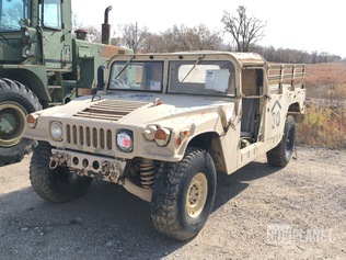 Surplus 1993 AM General M1097 HMMWV 2 Door Soft Top w/Truck Body in ...