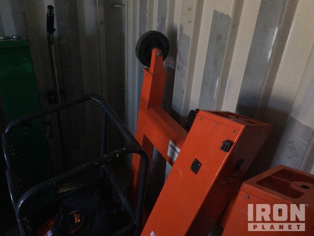 2016 JLG FT140 Vertical Mast Lift in Caledonia, Michigan, United States ...