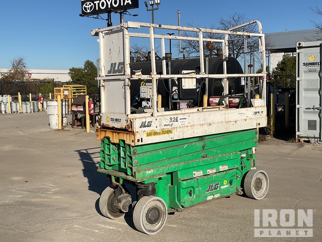 2015 JLG 2032ES Electric Scissor Lift in Cleveland, Ohio, United States ...
