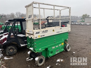 2015 JLG 2632ES Electric Scissor Lift in Kalamazoo, Michigan, United ...