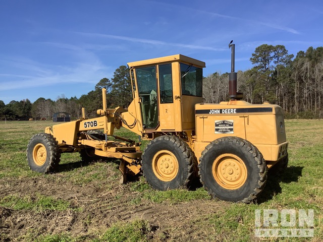 1989 John Deere 570B Motor Grader in Shallotte, North Carolina, United ...