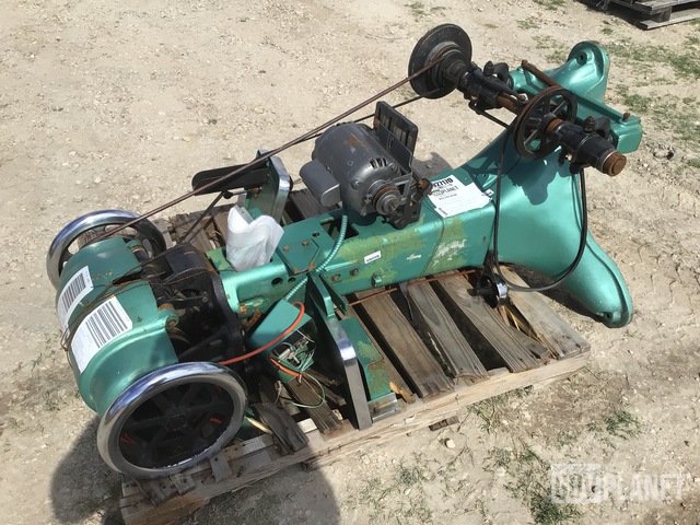 Surplus Landis 12 Curve Needle Boot Stitcher in Lytle, Texas, United ...