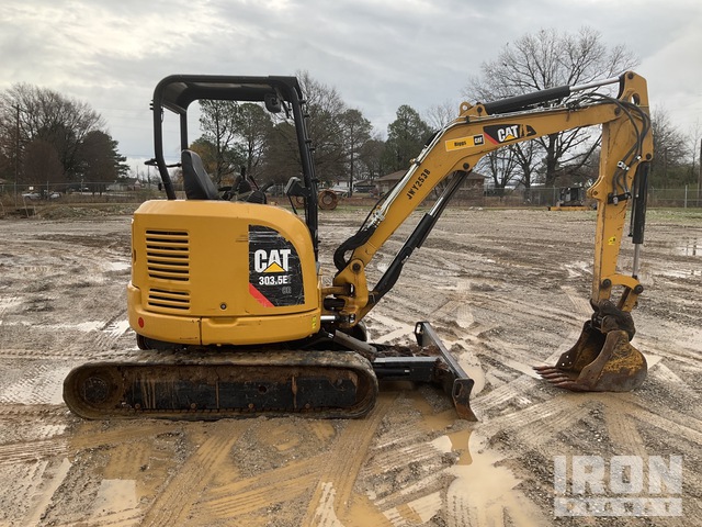 2017 Cat 303.5E2CR Mini Excavator in Jonesboro, Arkansas, United States ...
