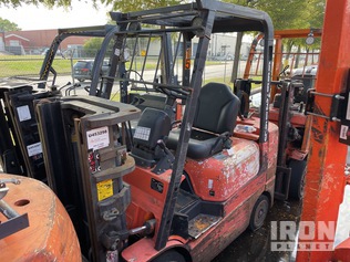 2002 Cat GC25K1 5000 lb Cushion Tire Forklift in Dallas, Texas, United ...