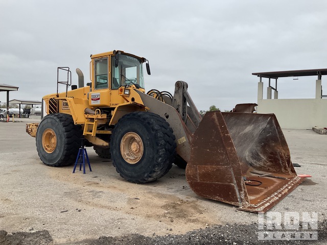 Volvo L220E Wheel Loader in Baytown, Texas, United States (IronPlanet ...