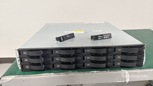IBM 4662 FlashSystem 5200 LFF Expansion Enclosure Model 12G in Denver ...