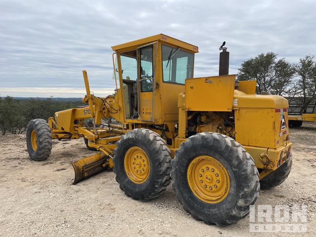 1991 John Deere 570B Motor Grader in Blanco, Texas, United States ...