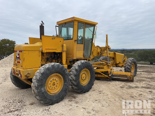 1991 John Deere 570B Motor Grader in Blanco, Texas, United States ...
