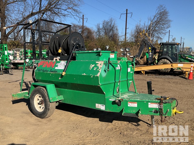 2014 Finn T60T-SB-30 500 gal Hydroseeder in Downingtown, Pennsylvania ...