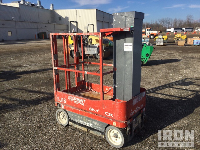 2014 Skyjack SJ16 Vertical Mast Lift in South Vienna, Ohio, United ...