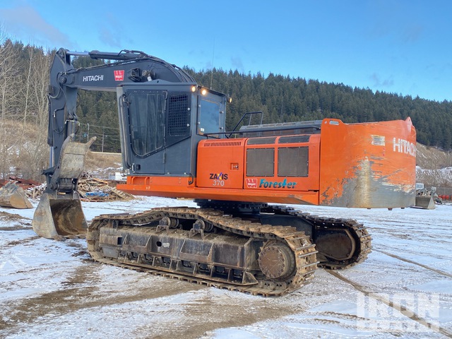 2013 Hitachi ZX370F-3 Tracked Excavator in Golden, British Columbia ...