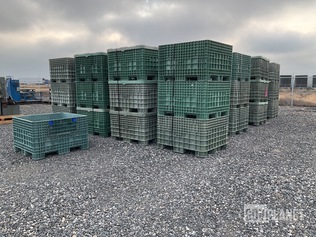 Surplus (49) Storage Bins in Hermiston, Oregon, United States ...