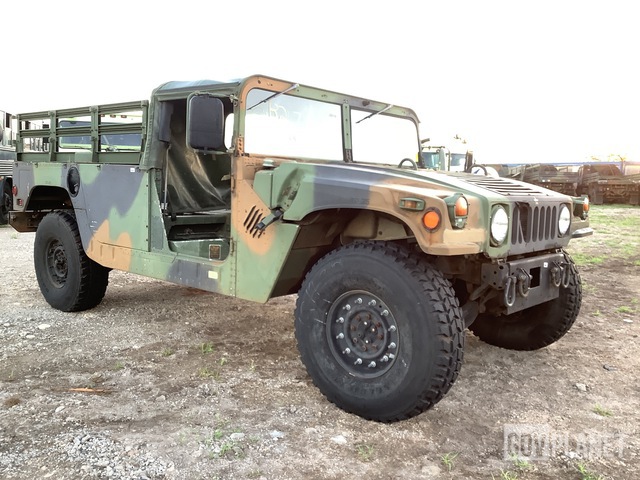 Surplus 1997 AM General M1097A2 HMMWV 2 Door Soft Top w/Truck Body in ...