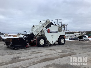 2005 Roadtec SB-2500C Wheel Asphalt Transfer Machine in Jerseyside ...