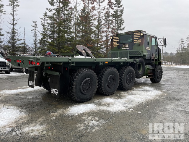 1994 Oshkosh M1070 8x8 Flatbed Truck in Langley, British Columbia ...