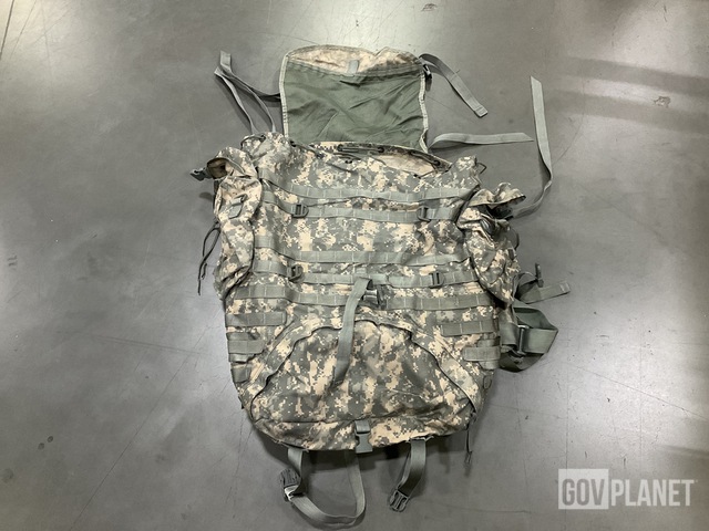 Surplus (34) Large Field Pack Sets in Chambersburg, Pennsylvania ...