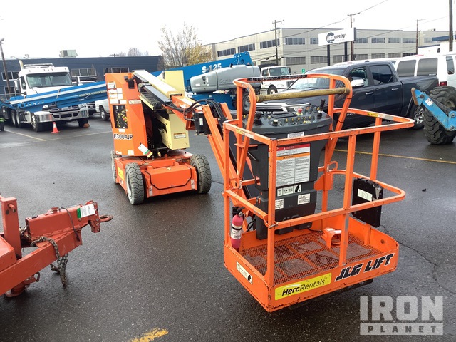 2017 JLG E300AJP Electric Articulating Boom Lift in Seattle, Washington ...