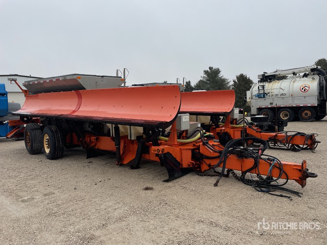 2019 Viking TowPlow 26 ft T/A Snow Plow Trailer in Morris, Illinois ...