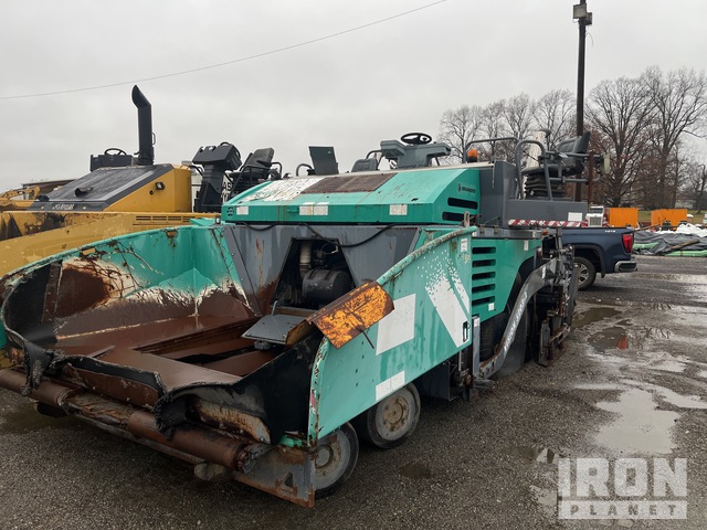 2010 Vogele Vision 5203-2 Wheel Asphalt Paver in Louisville, Kentucky ...