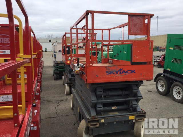 2007 Skyjack SJIII-4632 Electric Scissor Lift in Columbus, Ohio, United ...