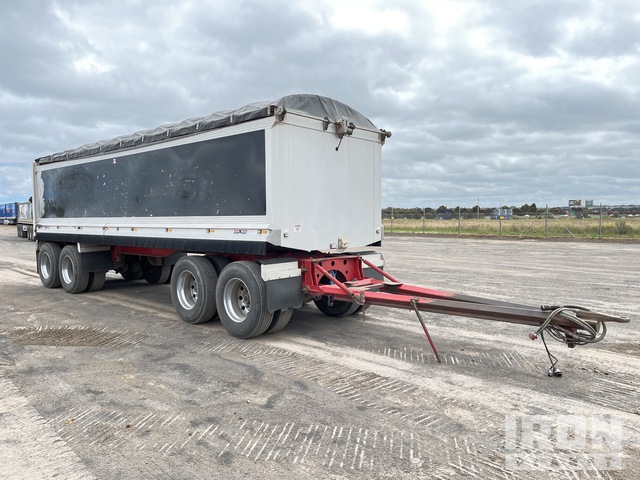 2010 MaxiTrans 8.2 m Quad Dog Tipping Trailer in Geelong, Victoria ...