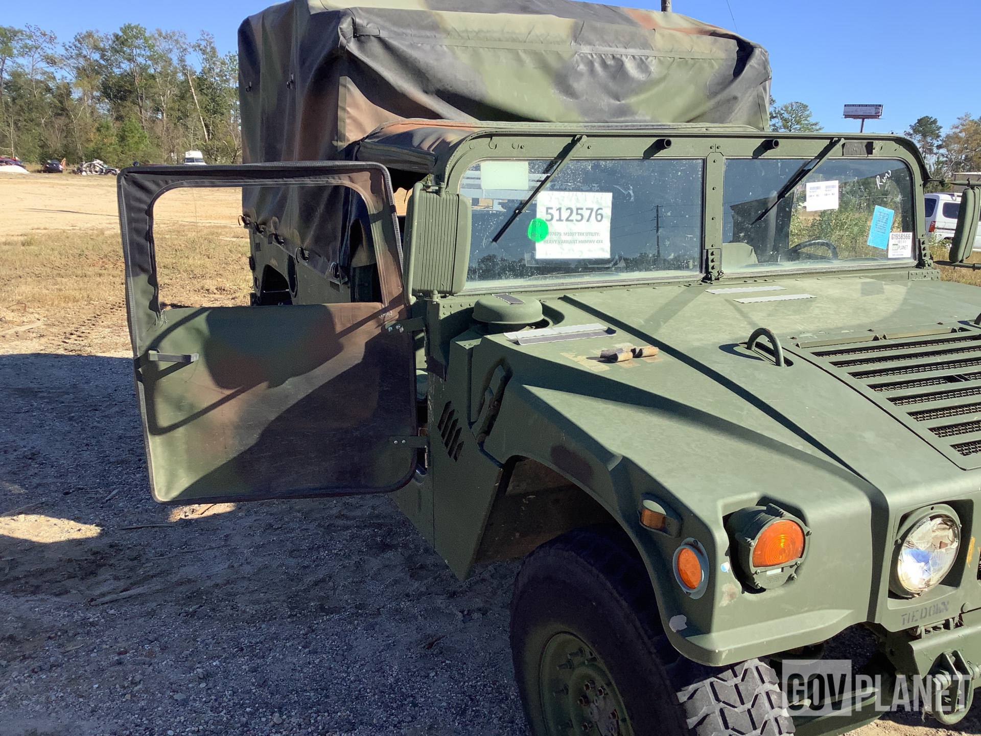 T07679 Truck Utility Heavy Variant Hmmwv 4x4 Supplying Cheap | www ...