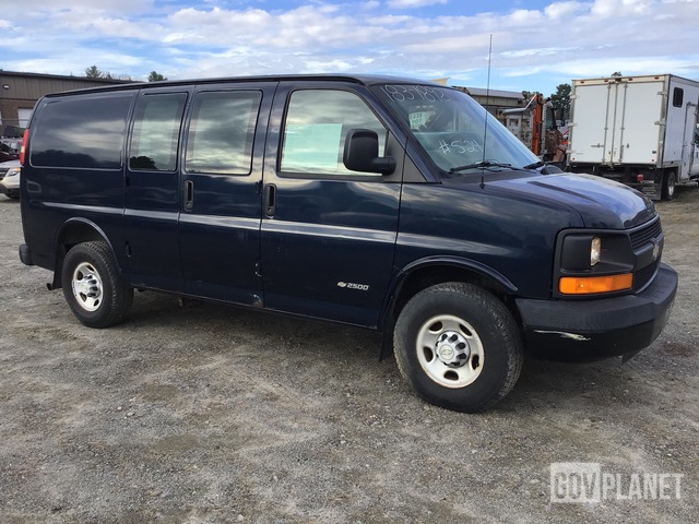 Surplus 2006 Chevrolet Express 2500 Cargo Van in Augusta, Maine, United ...