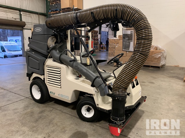 Tennant ATLV 4300 Ride-On All Terrain Litter Vacuum Floor Sweeper in ...