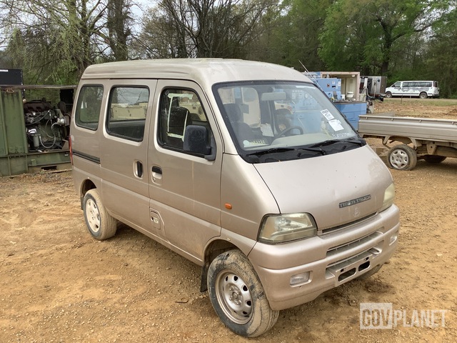 Surplus 2004 Tiger Truck Minivan in Hooks, Texas, United States ...