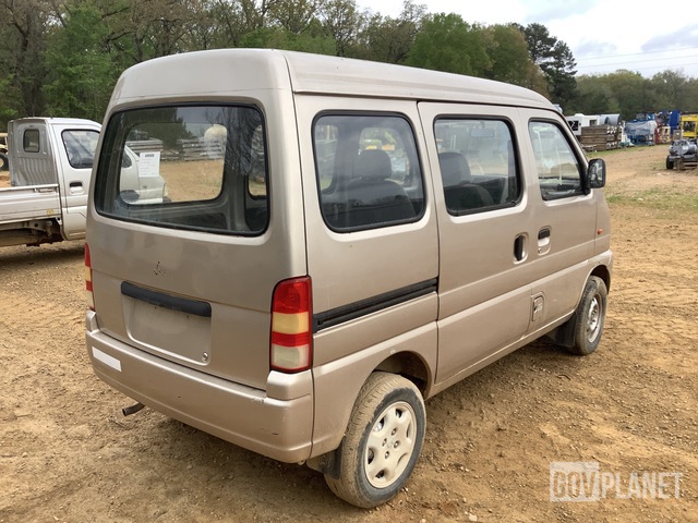 Surplus 2004 Tiger Truck Minivan in Hooks, Texas, United States ...