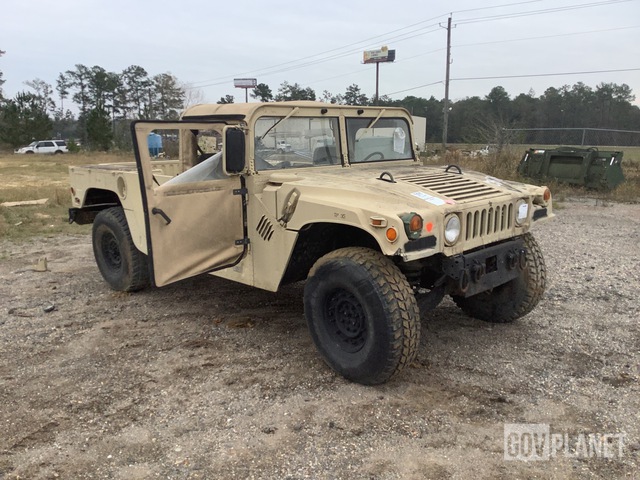 Surplus 2003 AM General M1097A2 HMMWV 2 Door Soft Top w/Truck Body in ...