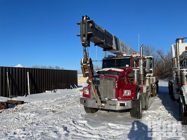 National Straight Boom on 2007 Kenworth T800 Twin-Steer Sleeper Truck ...