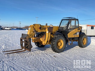 2005 Cat TH560B Telehandler in Saskatoon, Saskatchewan, Canada ...