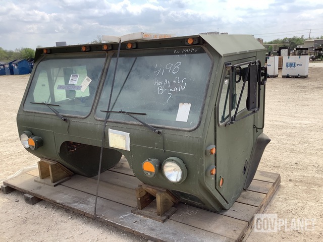 Surplus Oshkosh M1075 PLS Truck Cab Assembly in Lytle, Texas, United ...