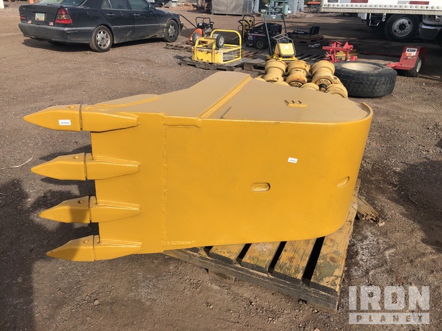 Entek Digging 6 ft 1 cyd Digging Excavator Bucket - Fits Cat 330 in ...