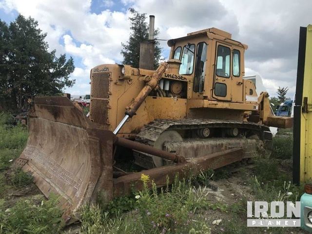 Dresser TD25G Crawler Dozer