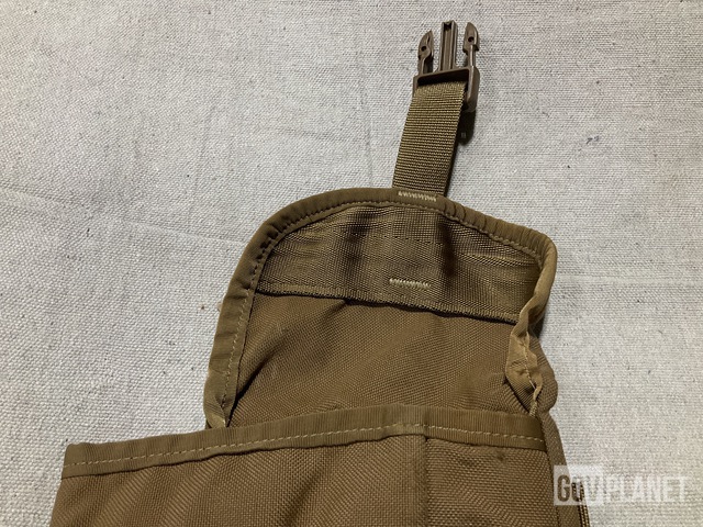 Surplus (11) Entrenching Hand Tools, (34) Water Canteen Covers ...