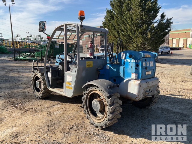 2013 Genie GTH-5519 Telehandler in Lorton, Virginia, United States ...