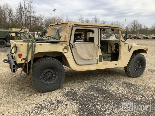Surplus 2004 AM General M1097A2 HMMWV 4 Door Soft Top w/Truck Body in ...