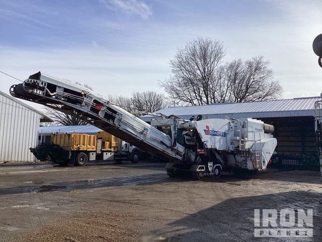 2010 Roadtec RX-900 Tracked Cold Planer in Jacksonville, Illinois ...