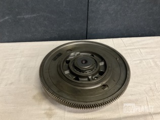 Surplus (32) Detroit Diesel R23513559 Bull Gear Assemblies in North Las ...