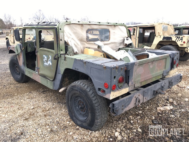 Surplus 2004 AM General M1097A2 HMMWV 4 Door Soft Top w/Truck Body in ...