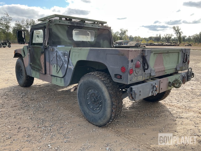 Surplus 2001 AM General M1097A2 HMMWV 2 Door Soft Top w/Truck Body in ...
