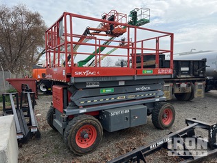 2014 (unverified) Skyjack SJ7127 RT Dual Fuel 4x4 Scissor Lift in ...