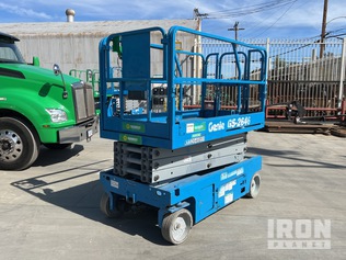 2013 Genie GS2646 Electric Scissor Lift in Glendale, California, United ...